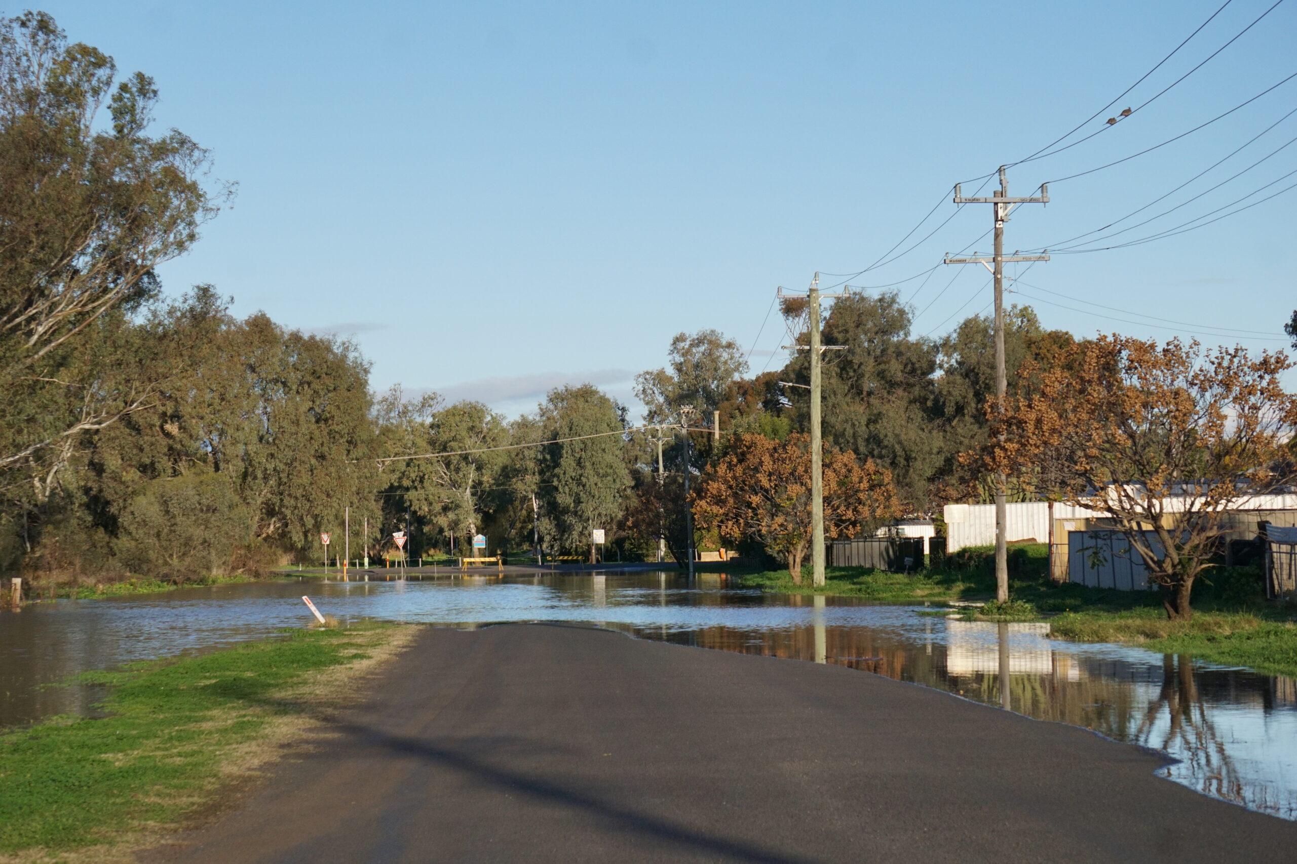 UPDATED: Major flood Namoi River Gunnedah, SES urges people not to ...