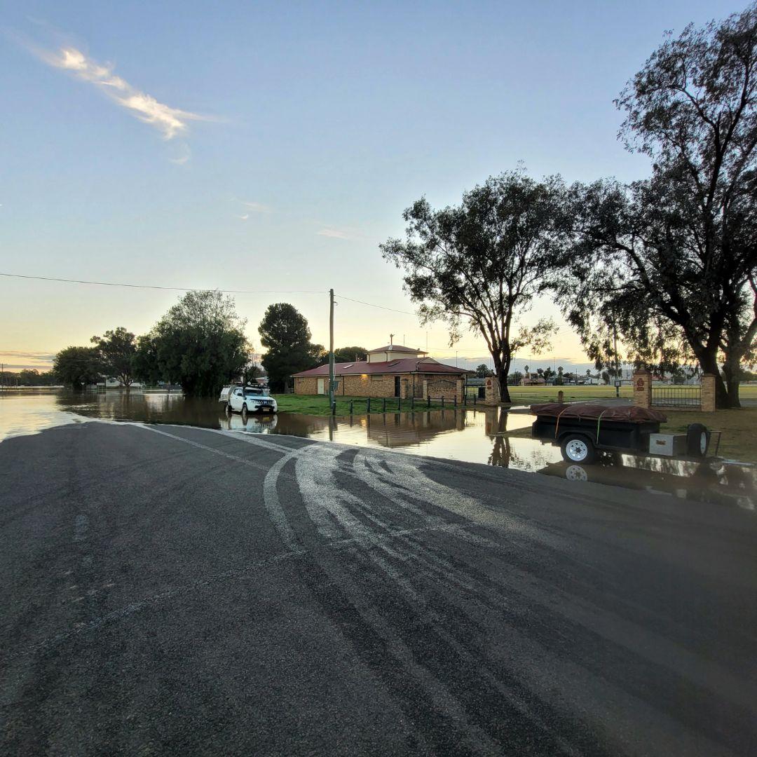 UPDATED: Major flood Namoi River Gunnedah, SES urges people not to ...