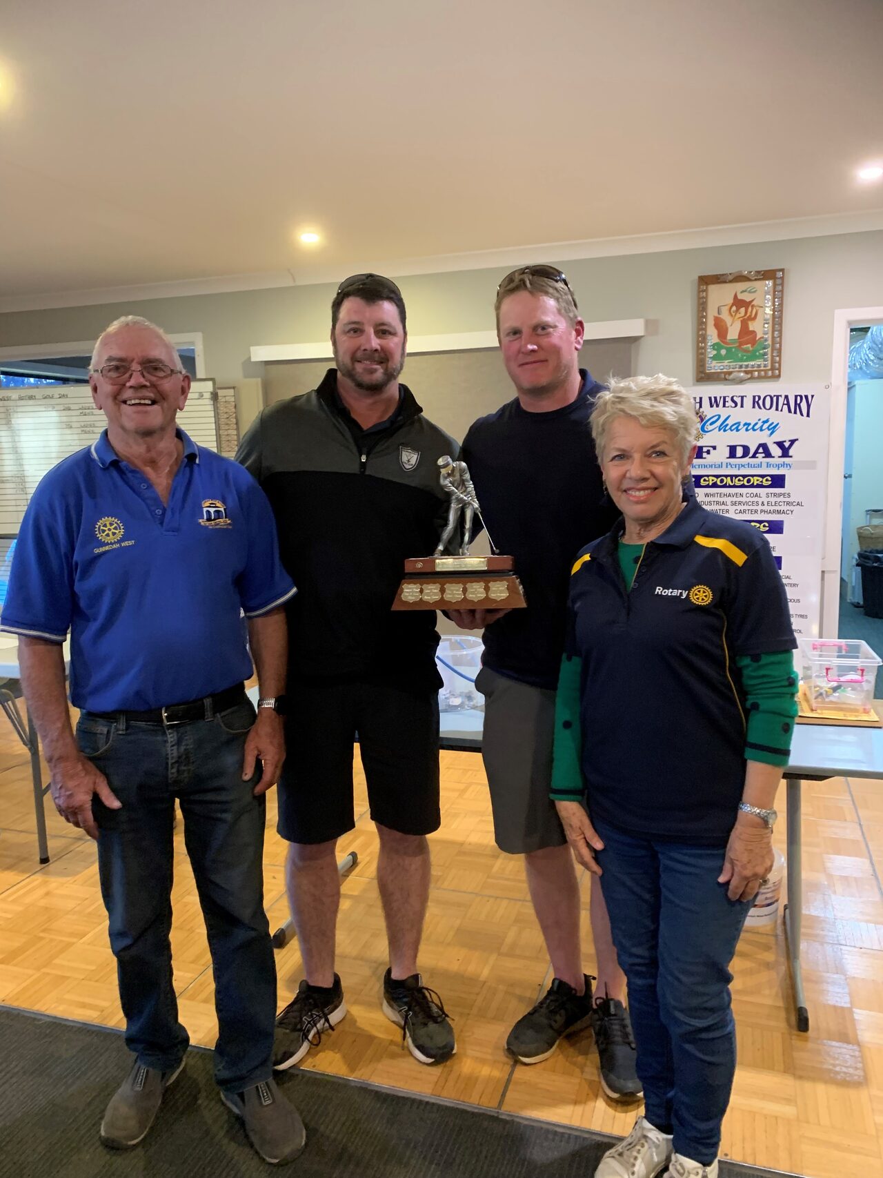 Golfers support charities at annual event - Gunnedah Times