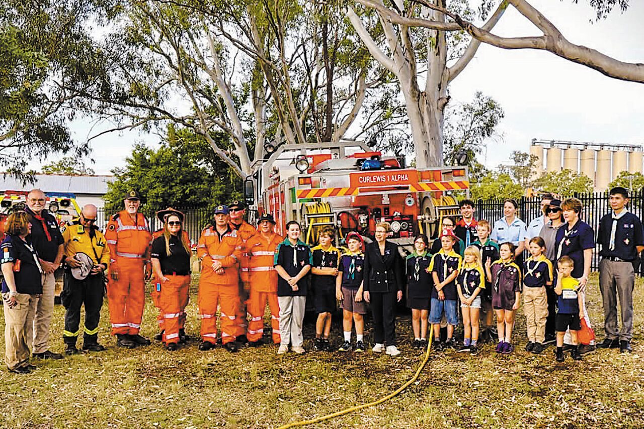 NSW Governor visits Gunnedah, Narrabri scouts, emergency services ...